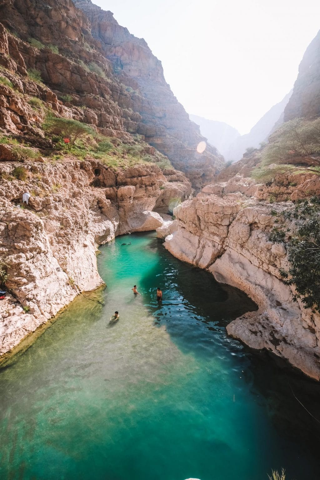 Wadi Shab in Oman bezoeken? Dit moet je vooraf weten! - REISJUNK